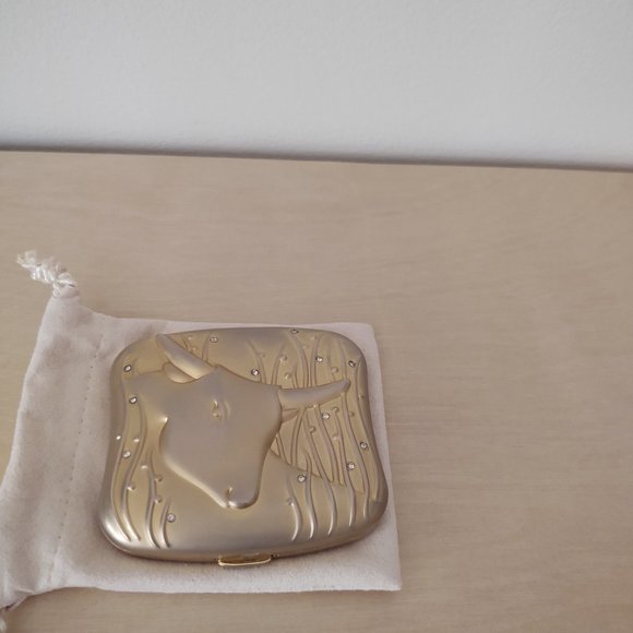 Estee Lauder | Makeup | Estee Lauder Compact | Poshmark